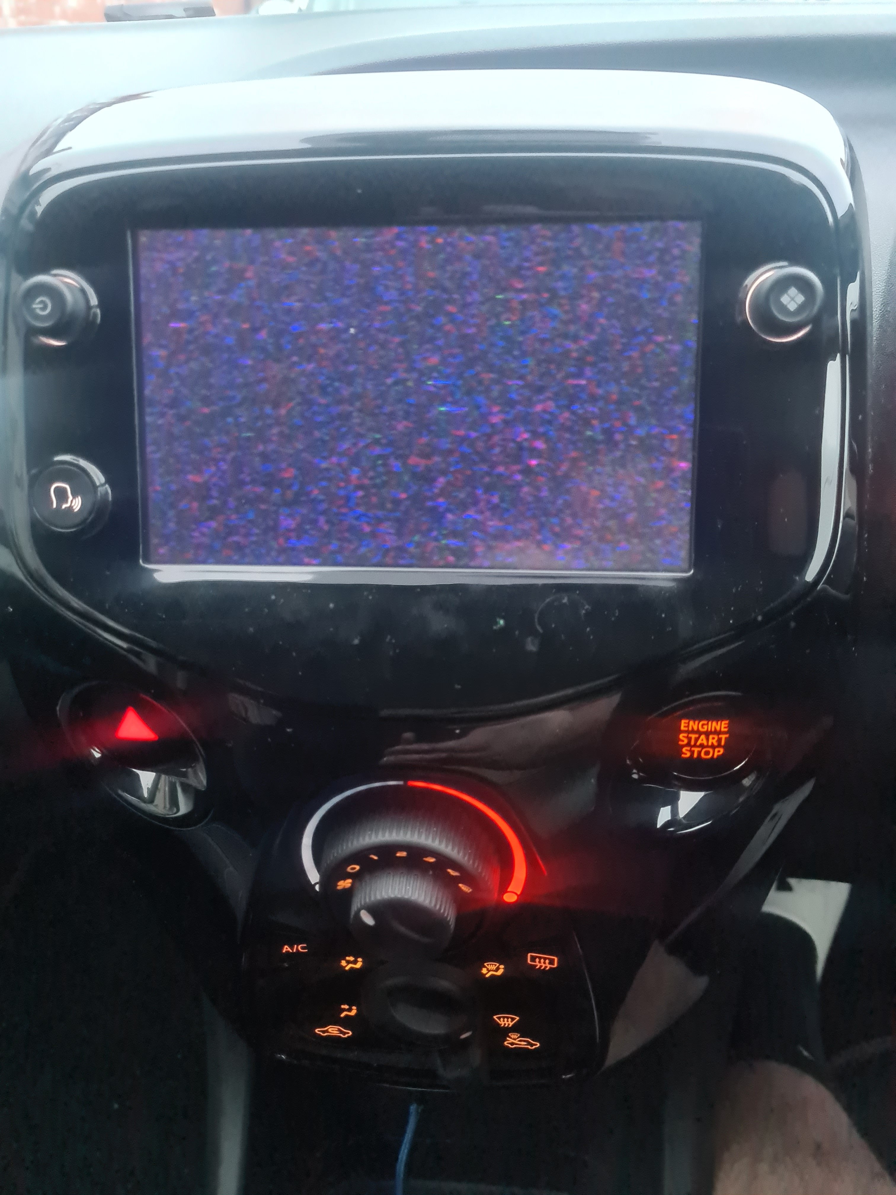 Reverse camera not working | Peugeot Forums Reverse camera not working | Peugeot Forums